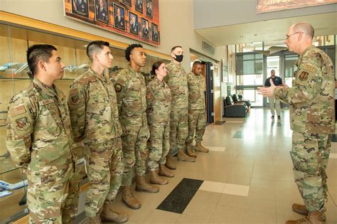 New Afmc Commander Visits Edwards Afb Edwards Air Force Base News
