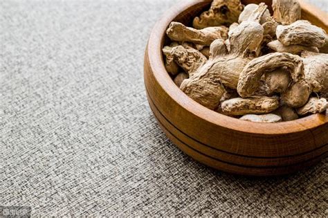 家家厨房都有的生姜用处多生姜炮姜干姜煨姜效果各不同 每日头条