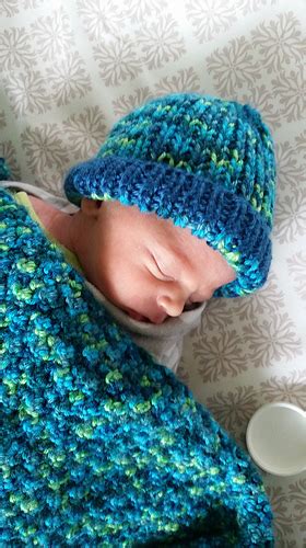 Ravelry Simplicity Newborn Hat Pattern By Linsay Cocker