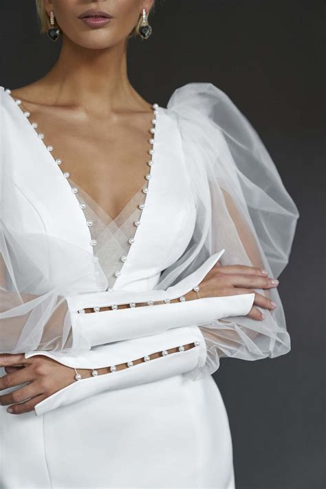 Elegant Midi Length Wedding Dress With Puff Sleeves Martha Alda Artofit