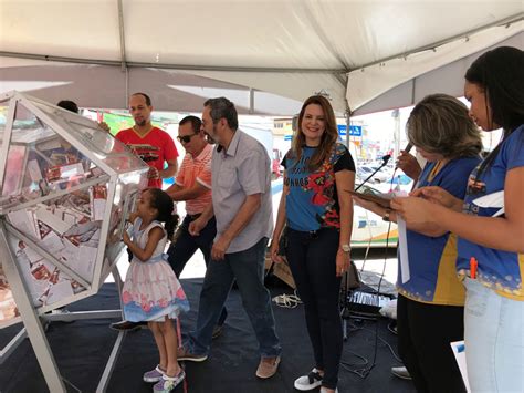 Fotos do º sorteio da campanha de Natal da CDL CDL Vitoria da Conquista Camara de