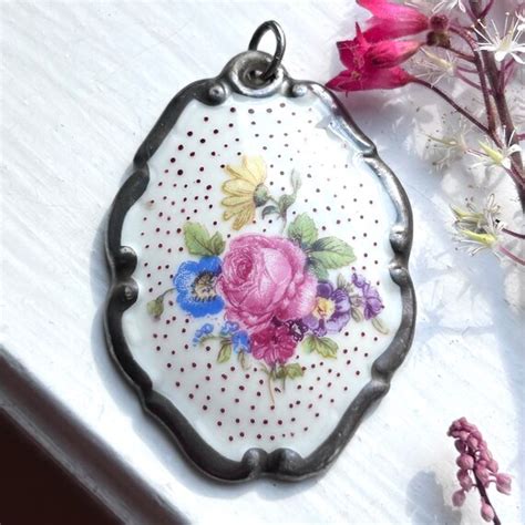 Vintage Bavaria Porcelain Rose Flower Pendant German Gem