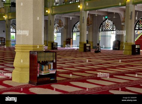 Mosque Prayer Hall Stock Photos Mosque Prayer Hall Stock Images Alamy