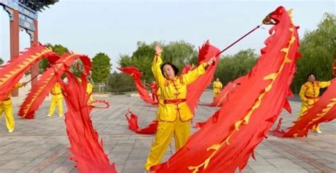 健身龙舞出全民精气神腾讯新闻
