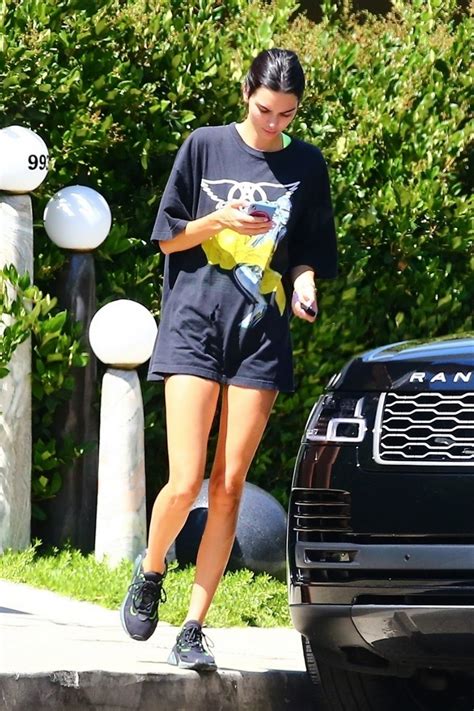 Kendall Jenner Sexy Legs In Beverly Hills 16 Pics The Fappening