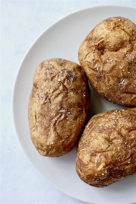 How To Make The Perfect Baked Potato The Conscientious Eater