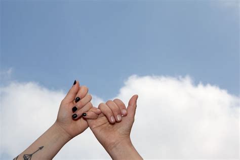¿es La Mejor Amiga” Una Idea Romántica De La Amistad La Tercera