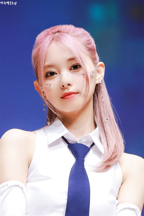 Chou Tzu Yu Tzuyu Picture