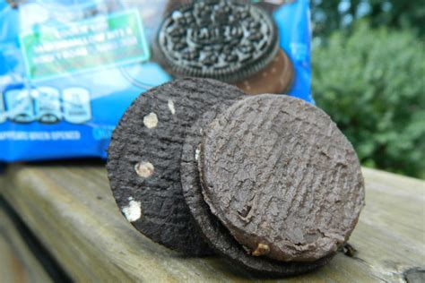 Rocky Road Trip Oreo Review The Three Snackateers