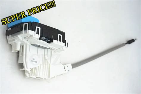 FRONT LEFT For MERCEDES Benz Door Lock Mechanism Actuator W W W X GLK GLK C
