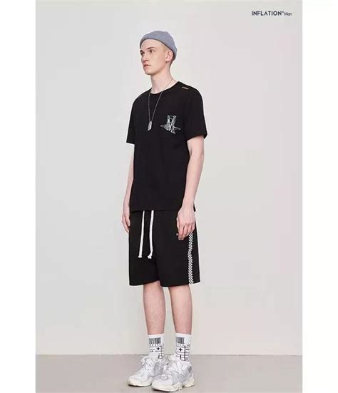 買物教室 燥熱夏季，穿清爽舒適的運動短褲出門才是王道 每日頭條