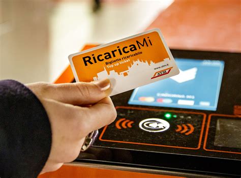 L Abbonamento ATM Diventa Digitale La Tessera Sparisce Nella Nuova