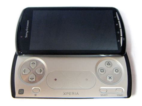 Sony Xperia Play Minecraft