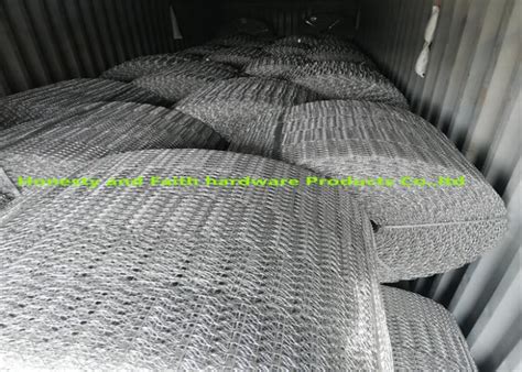8 Lines Wire Pipe Coating Welded Mesh For Subsea Gas And Oil Pipeline 8 Lines Wire Pipe Coating Welded Mesh For Subsea Gas And Oil Pipeline
