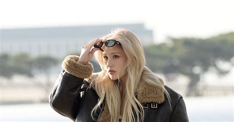 전소미 부잣집 귀한 딸 느낌…화려한 미모 [포토] 조선비즈