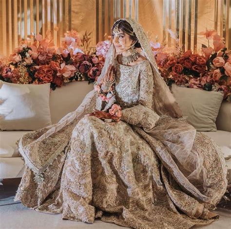 50 Pakistani Bridal Lehenga That Will Blow Your Mind