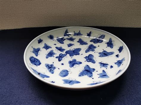 Yahooオークション 中国美術 大清同治年製 時代物 清 染付 胡蝶文