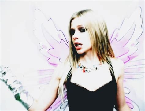 Avril Lavigne The Iconic Scene Emo Fashion