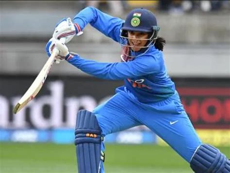 Wpl 2023 Smriti Mandhana Sold To Rcb More Amount Than Harmanpreet Kaur