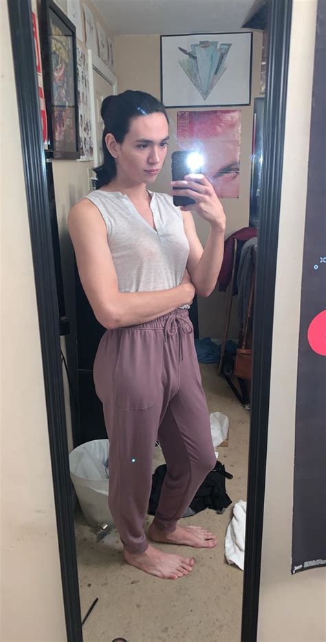 Cute And Comfy 🥰 Rcrossdressing