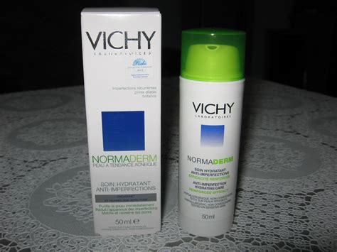 Kolorowy Świat Kobiety: Vichy Normaderm - Krem nawilżający zwalczający ...