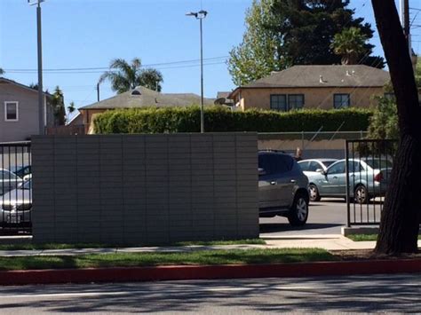 Cmu And Iron Fence For Stylish Entrance Gate