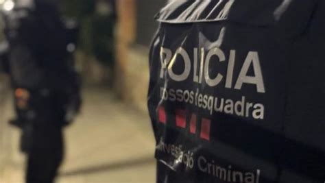 Detenido Un Hombre Acusado De La Muerte Violenta De Su Madre En Barcelona