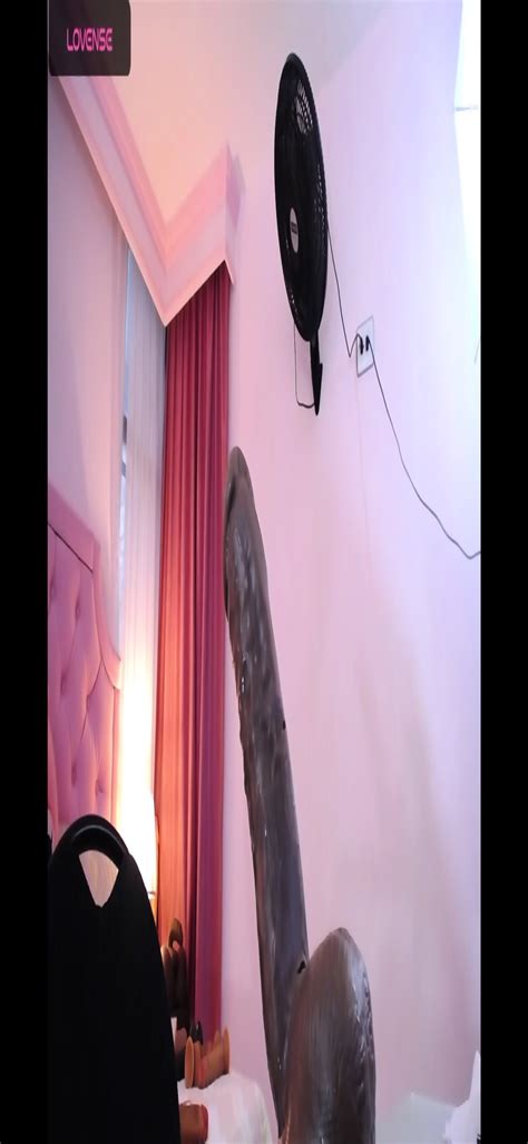 Beautiful Toy Playing Eporner