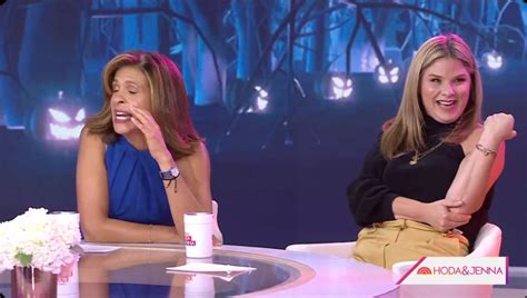 Todays Hoda Kotb Jenna Bush Hager And Crew Lose Composure And Crack Up On Live Tv During Off The