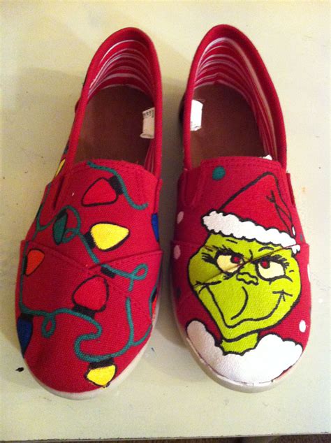 The Grinch! Buy Here: https://www.facebook.com/HANDCRAFTEDSHOE | Shoe ...