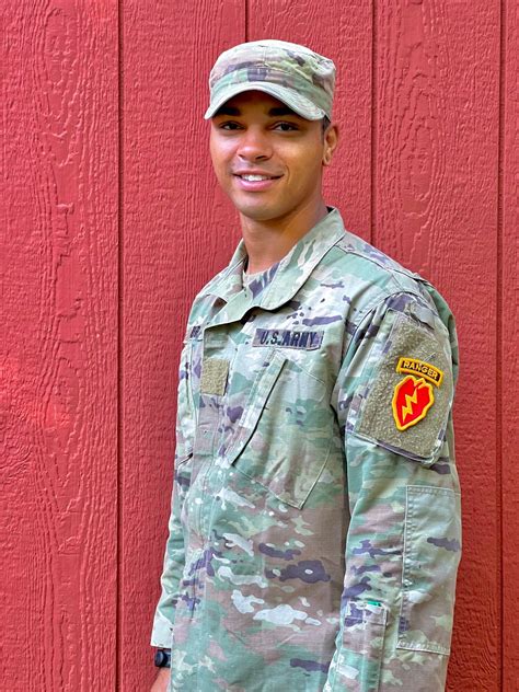 Grit And Determination Get Soldier Through 209 Days At Ranger School