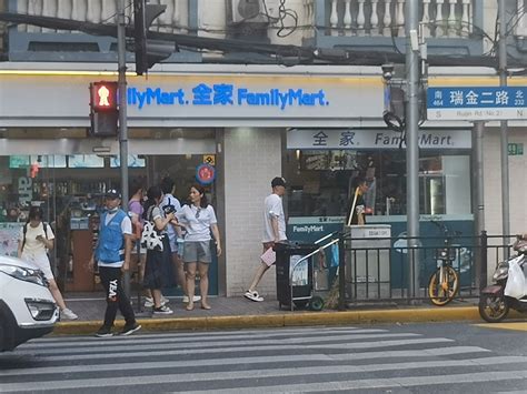 【11图】徐汇瑞金二路纯一楼沿街重餐饮全家超市，43万年租，个人产权上海黄浦打浦桥瑞金二路商铺商铺租售生意转让出售 上海58同城