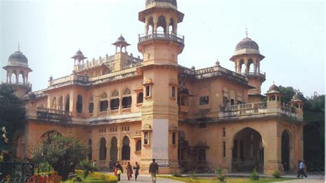 Allahabad University Students To Continue Protests Over Fee Hike Of 400