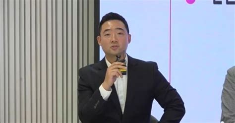 만년 3위 Lg유플러스의 반란알뜰폰서 2위 올라선 비결