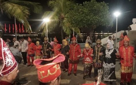 Tari Lulo Meriahkan Karnaval Budaya Apeksi Xvi Di Makassar Portal Id