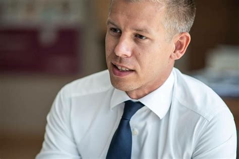 Itt Van Magyar P Ter Nagy Bejelent Se