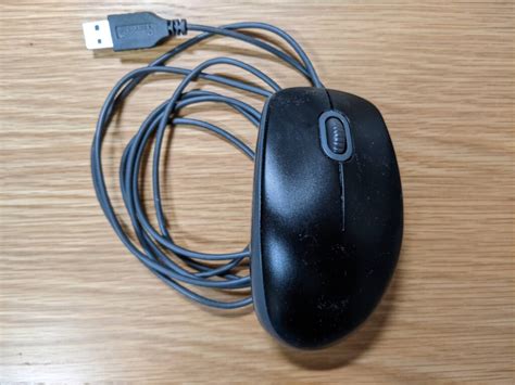 ホイールの反応がおかしくなったマウスを接点復活剤で直すことができたよ シロデココ