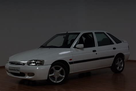 Ford Escort 1 8 Td Guia Automocio Pere