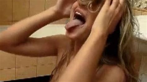 Amateur College Couple Sex In The Bathroom She Swallows Rdl Porn Videos