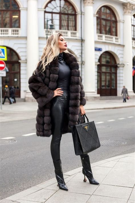 Pin by Гру on good photographu gru in Leather fashion Fur fashion Leather outfit