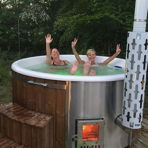 Line Baun Danielsens Feet