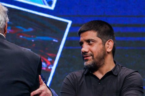 رفتار عجیب علیرضا دبیر با محمدعلی گرایی در حضور قالیباف فیلم