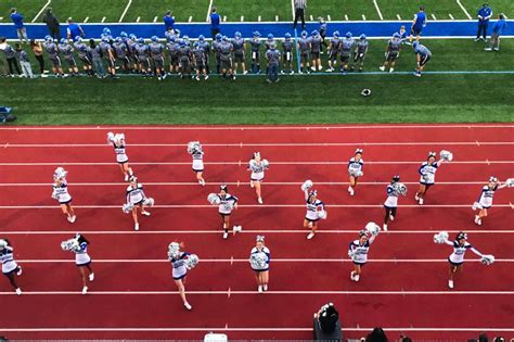 How Much Do Nfl Cheerleaders Make Cheerleader Salaries Revealed