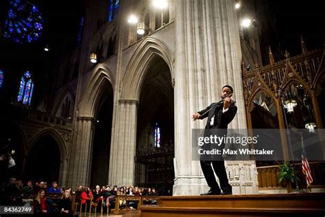 Daniel Davis Jr Photos And Premium High Res Pictures Getty Images