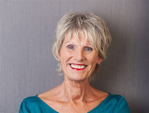 Perfect Hairstyles For Older Women With Fine Hair