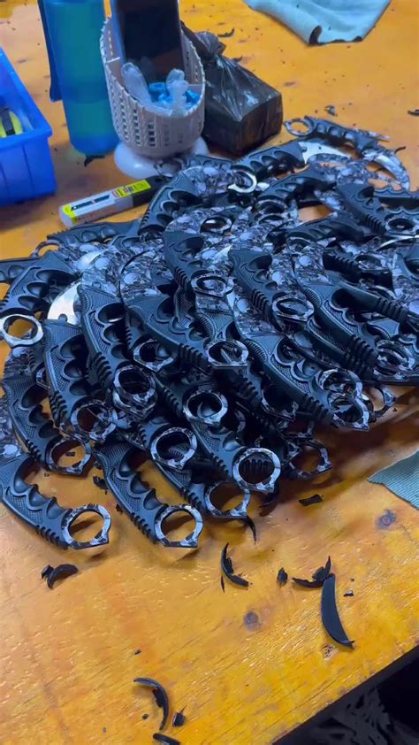 加厚爪子刀户外高硬度爪刀cs游戏鹰爪刀多功能野营求生弯刀未开刃 阿里巴巴