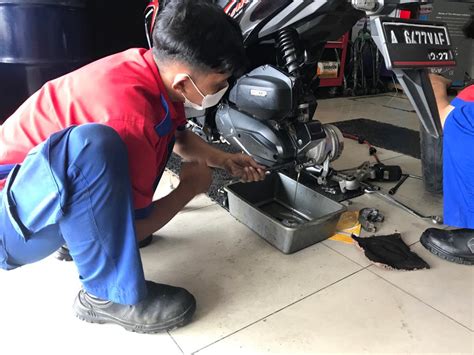 Ingin Bepergian Jauh Dengan Sepeda Motor Cek Hal Ini Terlebih Dahulu