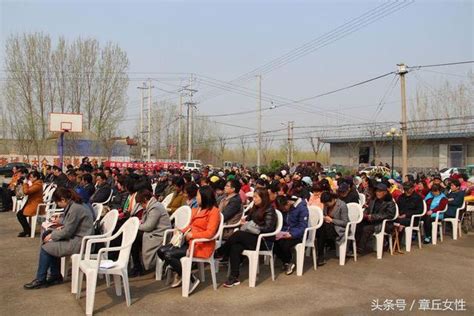 不要彩禮要出彩我區啟動抵制婚嫁陋俗 倡導文明新風活動 每日頭條