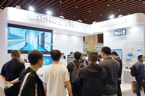 华南医院信息网络大会 共赏联新的“智慧身影” 新闻资讯 联新 智慧医院建设从智慧病房开始