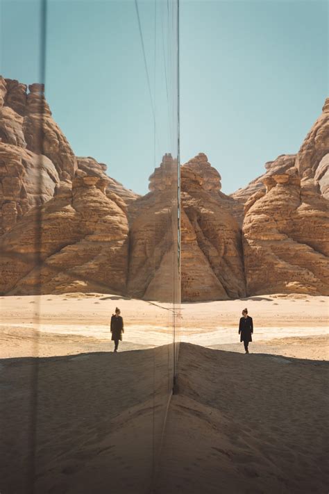 Mirrored Architectural Wonder Wins Architizer Aaward